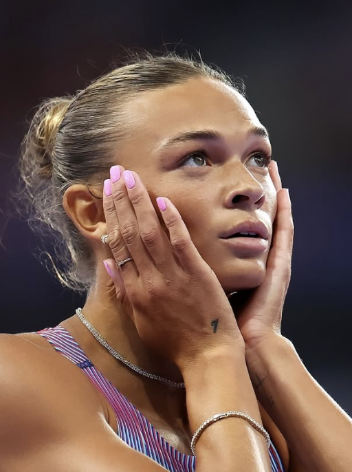 Anna Hall Poses In A Bikini For Sports Illustrated Swimsuit — Celebwell